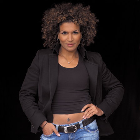 Zij aan Zij - Empowered by Lucia Rijker